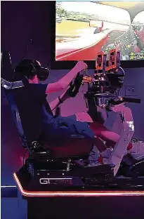 Gravity VR, arena de realidade virtual, oferece jogos imersivos - PressReader