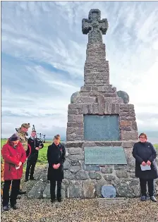Fallen heroes honoured in gusty Glenbarr - PressReader