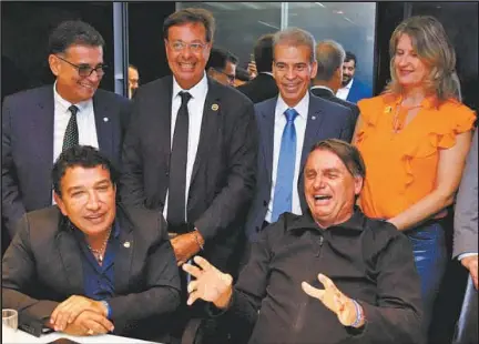 DE OLHO NAS PRÓXIMAS ELEIÇÕES - PressReader