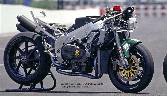 Under the skin: Honda’s factory RC45 – the world Superbike - PressReader