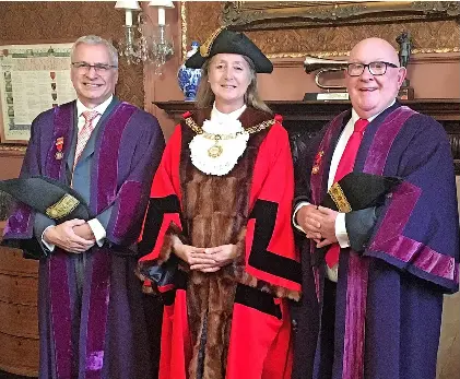 Former mayors honoured for their years of service to the city - PressReader