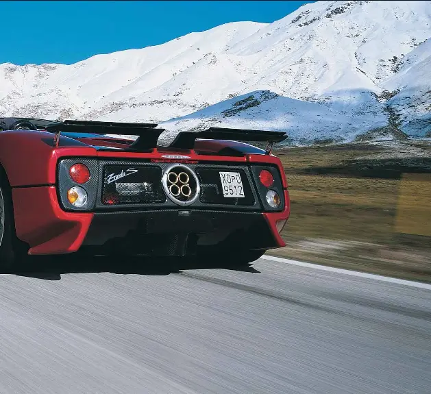 LIFE THROUGH A LENS: GUS GREGORY - PressReader