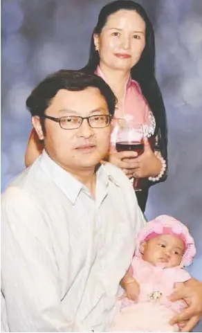 THE FORMER AIDE TO A MARRIED TORONTO LIBERAL MP SAYS HE FATHERED HER ...