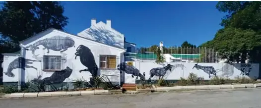Speaking to us from the walls of our town - PressReader