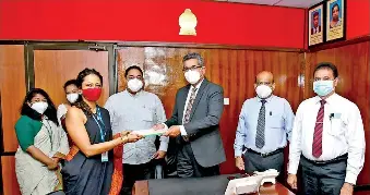 Hemas Hospitals signs MOU with Health Ministry to commence PCR testing ...