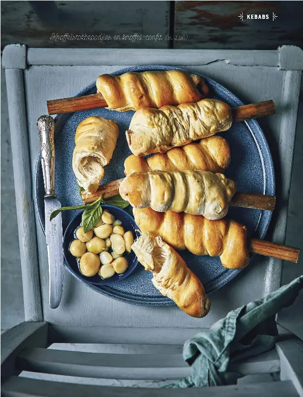 Knoffelsto­kbroodjies en knoffel-confit - PressReader