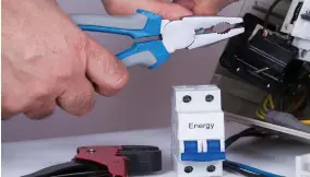 Electricit­y theft on the rise - PressReader