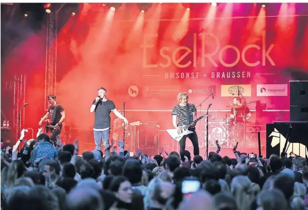 15 Jahre Rock-kult in Wesel - PressReader