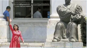 Back to work: CJ presiding over quo warranto session - PressReader