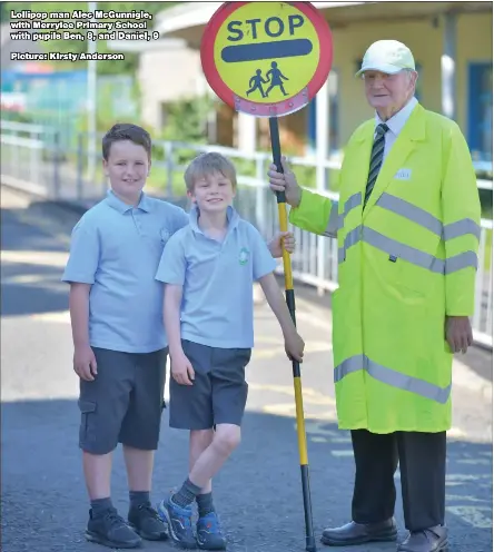 Time for lollipop man Alex to stop after 28 years - PressReader
