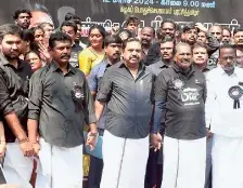 AIADMK holds Statewide human chain agitation against drug menace - PressReader