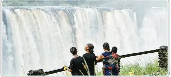 MOSI-OA-TUNYA, STILL ROARING, STILL THUNDEROUS - PressReader