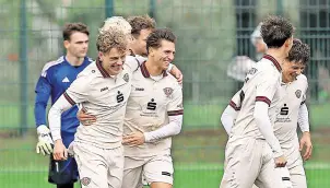 Dynamos U23 spielt sich in einen Rausch - PressReader