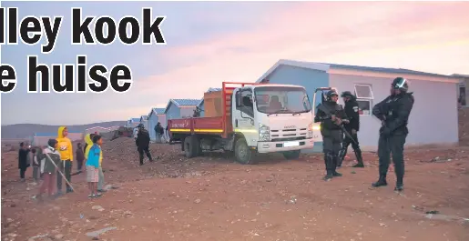 Rose Valley kook oor nuwe huise - PressReader