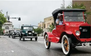 Inspiring Hamilton Fairfield Antique Car Parade Photos