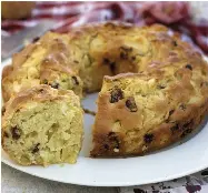 Torta con il panettone avanzato e le mele - PressReader