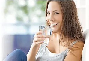 Tomar agua para una vida saludable - PressReader