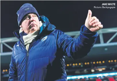 Jake gives perspectiv­e - PressReader