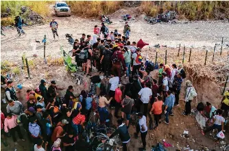 Border Patrol’s forklift fuels fight with state - PressReader