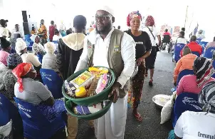 Muslim community partners First Lady to support vulnerable Nyabira ...