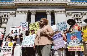 Protesters call for Oakland mayor to resign - PressReader