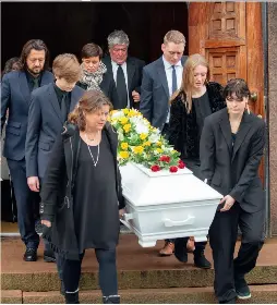 Nå er det bare oss to igjen - PressReader