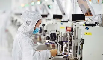 US chip curbs trip up China’s AI-hungry tech giants - PressReader