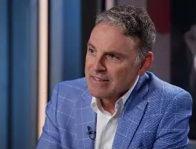 Le député René Arseneault appuie Mark Carney à la direction du Parti ...