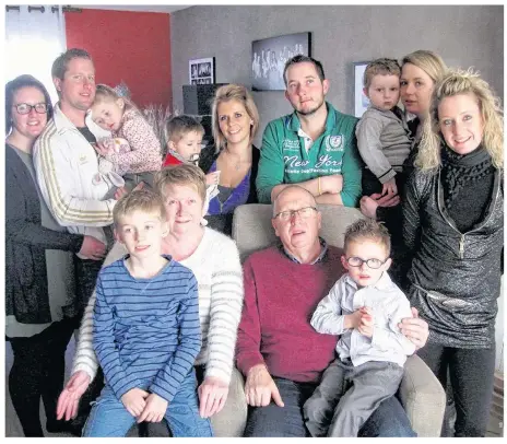 L’histoire des premiers quadruplés éprouvette - PressReader