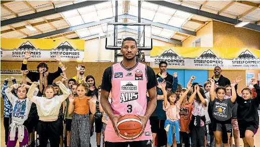 Excitement as Hilliard rejoins Airs - PressReader