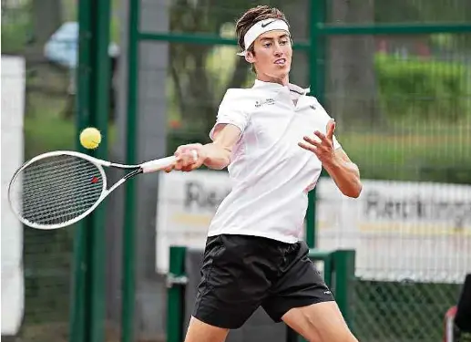 Aufschlag zur Titelverte­idigung - PressReader