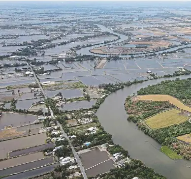 Race to reduce risks, stabilise the rice bowl - PressReader