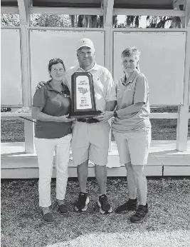 AC Flora golf coach Dargan is stepping down - PressReader