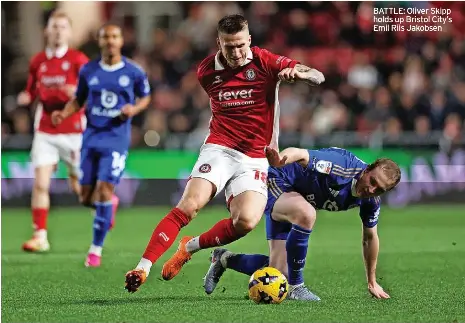 Dramatic drop-off in second half forces Foxes to settle for a share of the spoils - PressReader