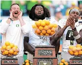 Oregon's Lanning, Indiana's Cignetti have different styles but same ...