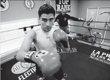 Up-and-coming boxer has Pacquiao as an inspiratio­n - PressReader