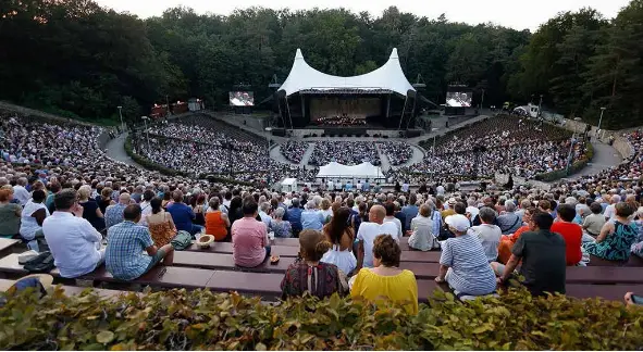 Classical concert-goers’ hearts, breathing synchronis­e - PressReader