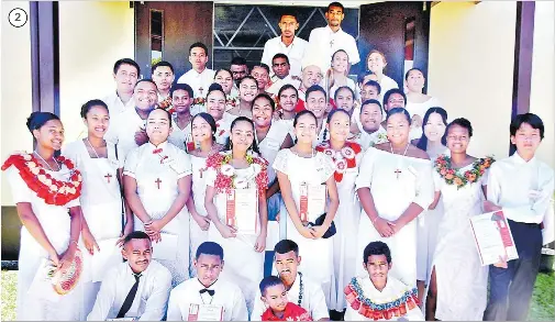 Youths receive Sacrament of Confirmati­on - PressReader