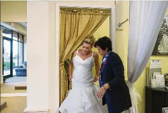 Brides’ first dance is with COVID logistics - PressReader
