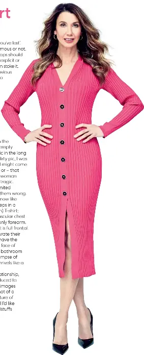 ROSIE GREEN Say tease: the subtle art of the seductive selfie - PressReader