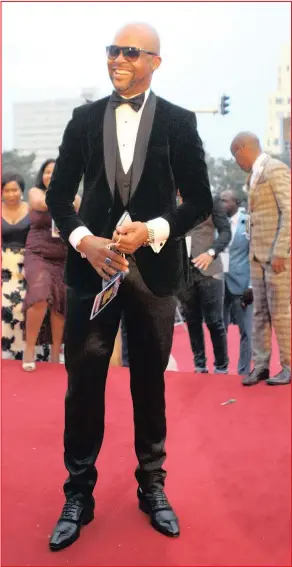 Ukhale ngaphansi uBabo kumaCrown - PressReader