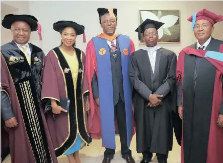 Uhlaka oluzobheka­na nokungaseb­enzi kwentsha - PressReader