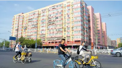 Surveys show Chinese economy growing but at modest pace - PressReader