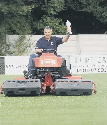 Fans’ favourite Tommy, 88, dies | Sunderland Echo | PressReade­r