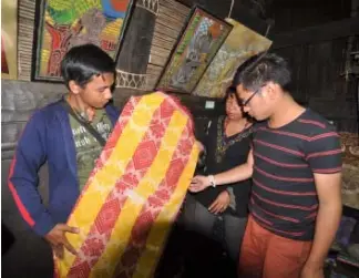 Abra’s natural dyes and weave - PressReader