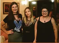 Enquanto isso, no salão... - PressReader