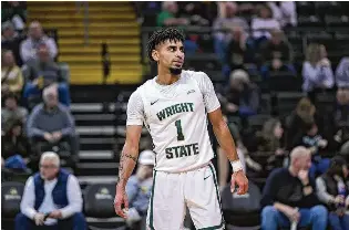 Calvin to give pros a shot, says Raiders lacked leadership - PressReader