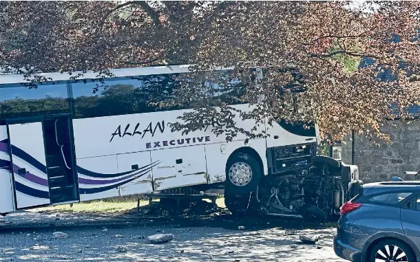 Tourists fled for their lives as coach crashed - PressReader