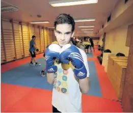 En som kan og tenker boksing - PressReader