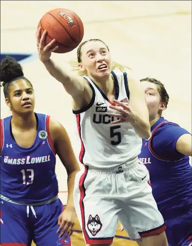 Huskies roll by UMass Lowell - PressReader